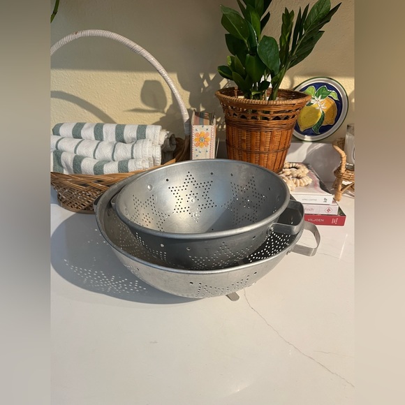 Kitchen | Vintage Large Aluminum Colander | Poshmark